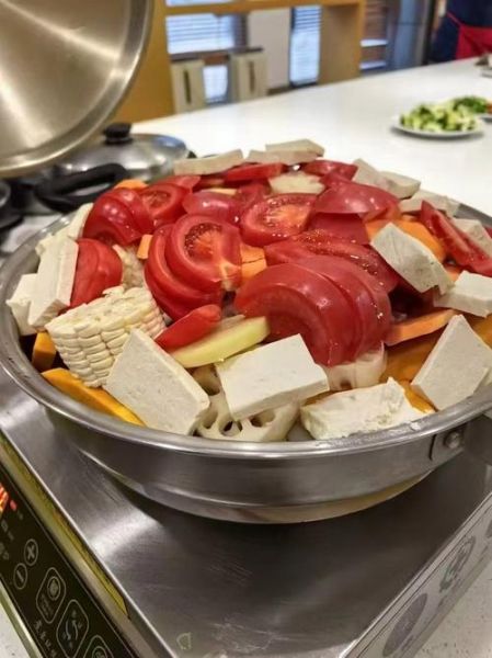 安利皇后锅无水火锅怎么做_安利皇后锅无水火锅食谱-第2张图片-山城妙识 安利皇后锅无水火锅怎么做_安利皇后锅无水火锅食谱-第2张图片-山城妙识