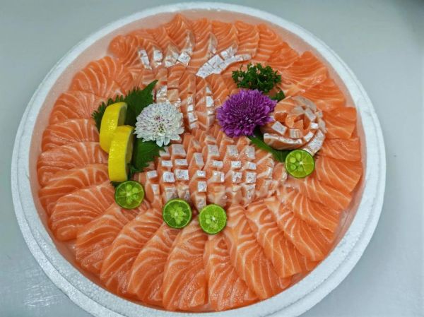 三文鱼刺身是什么_三文鱼刺身安全吗-第3张图片-山城妙识