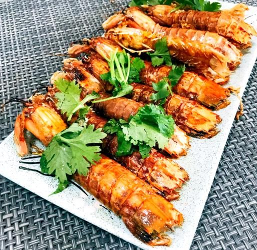 濑尿虾椒盐怎么做_濑尿虾椒盐家常做法-第1张图片-山城妙识