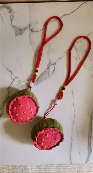 手工缝制小香包怎么做_香囊填充香料推荐-第1张图片-山城妙识