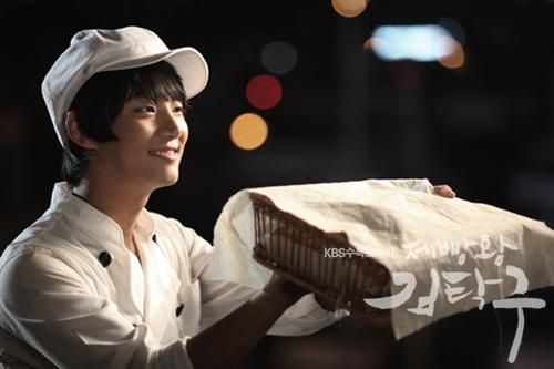 面包大王金卓求剧情介绍_结局是什么-第3张图片-山城妙识