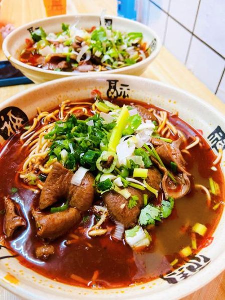 牛杂面是什么_牛杂面怎么做才好吃-第1张图片-山城妙识