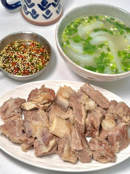 家炖牛排骨怎么炖才烂_牛排骨炖多久才入味-第1张图片-山城妙识