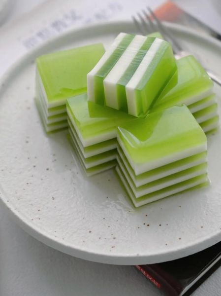 斑斓椰汁糕怎么做_斑斓椰汁糕失败原因-第1张图片-山城妙识