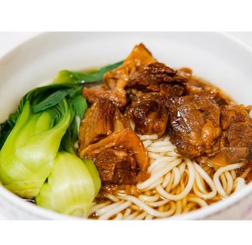 红烧牛腩面怎么做_红烧牛腩面用哪个部位最好-第3张图片-山城妙识