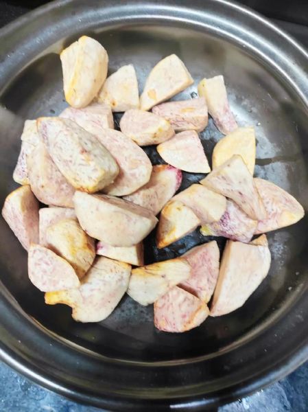 红烧大芋头怎么做_大芋头红烧要不要先焯水-第2张图片-山城妙识