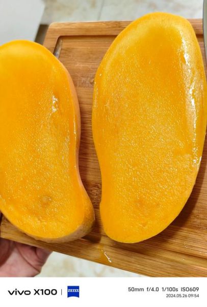 芒果怎么切_芒果怎么吃才简单-第1张图片-山城妙识