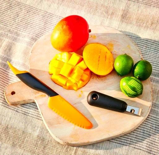 芒果怎么切_芒果怎么吃才简单-第2张图片-山城妙识