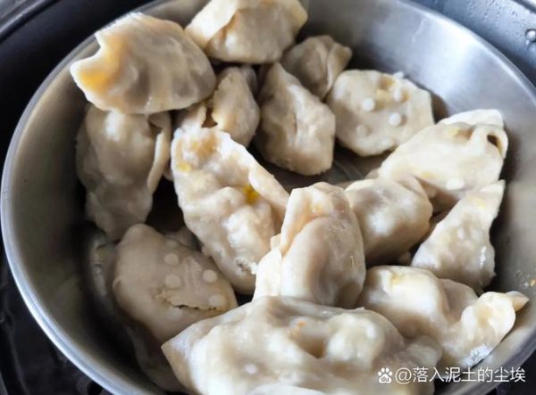 蒸饺皮怎么做蒸出来软_为什么蒸饺皮发硬-第2张图片-山城妙识