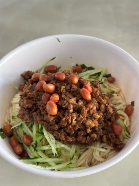 炸酱面怎么做好吃_炸酱的正宗做法窍门-第3张图片-山城妙识