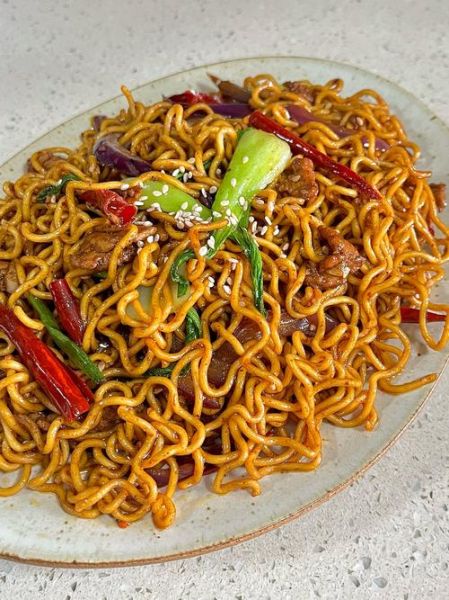 辣炒方便面怎么做_家常辣炒方便面做法-第1张图片-山城妙识