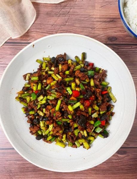 苍蝇头是哪里的菜_苍蝇头是什么做的-第2张图片-山城妙识