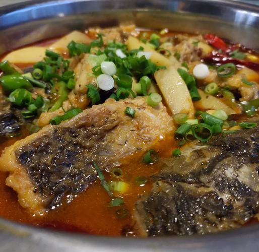 土豆炖鱼怎么做好吃_土豆炖鱼做法窍门-第2张图片-山城妙识 土豆炖鱼怎么做好吃_土豆炖鱼做法窍门-第2张图片-山城妙识