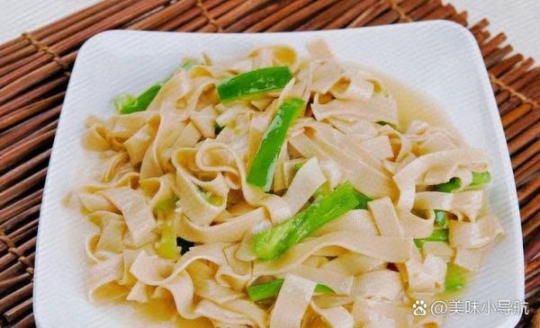 豆角蘑菇炒肉怎么做_豆角蘑菇炒肉的家常做法-第2张图片-山城妙识