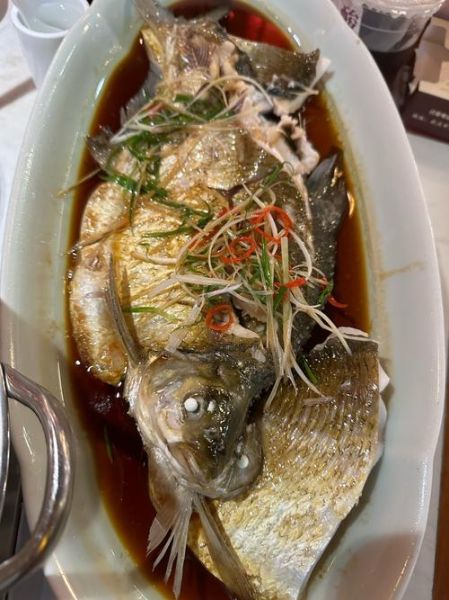 清蒸武昌鱼怎么做_清蒸武昌鱼蒸几分钟-第1张图片-山城妙识