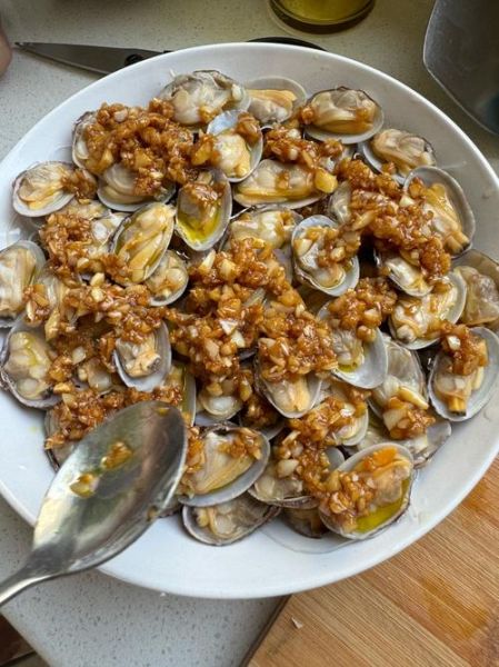 蒜蓉花甲怎么炒_蒜蓉花甲简单做法-第2张图片-山城妙识