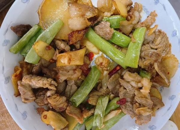 土豆回锅肉怎么做_土豆回锅肉家常做法-第3张图片-山城妙识