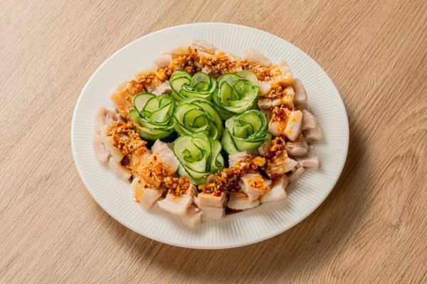 蒜泥白肉用什么部位的肉_蒜泥白肉用哪个部位最好吃-第2张图片-山城妙识