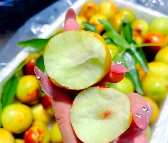 小暑节气吃什么水果_哪些水果最解暑-第3张图片-山城妙识