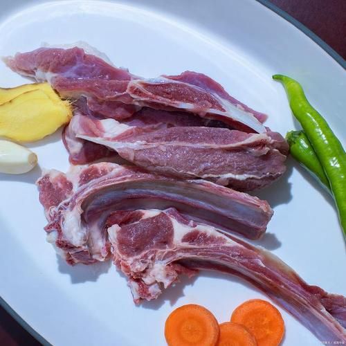 家常烤羊排怎么做_烤箱温度时间设置-第3张图片-山城妙识 家常烤羊排怎么做_烤箱温度时间设置-第3张图片-山城妙识