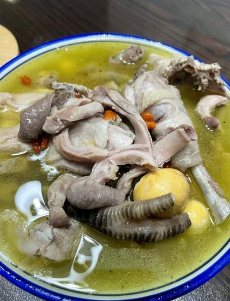 家常猪肚鸡怎么做_猪肚鸡需要焯水吗-第3张图片-山城妙识 家常猪肚鸡怎么做_猪肚鸡需要焯水吗-第3张图片-山城妙识