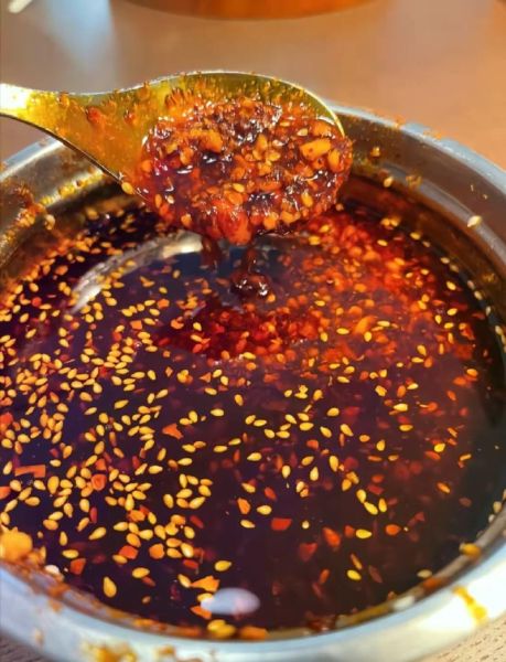 家常辣椒油怎么做_辣椒油配方比例是多少-第1张图片-山城妙识