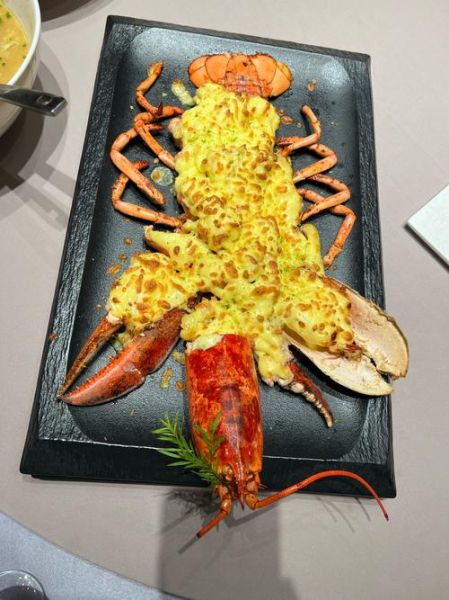 波士顿龙虾怎么做最好吃_清蒸还是芝士焗-第1张图片-山城妙识
