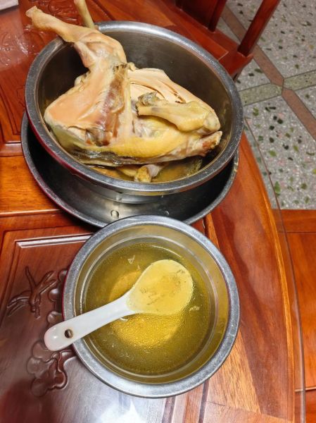 炖蛋鸡怎么做_炖蛋鸡需要焯水吗-第2张图片-山城妙识 炖蛋鸡怎么做_炖蛋鸡需要焯水吗-第2张图片-山城妙识