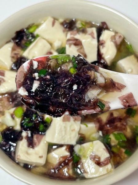 砂锅海带豆腐汤怎么做_海带豆腐汤的做法步骤-第3张图片-山城妙识