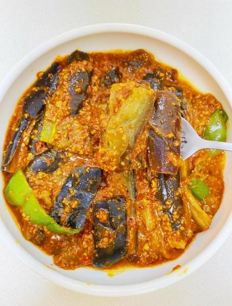 肉沫茄子怎么做_肉沫茄子先炒茄子还是先炒肉-第2张图片-山城妙识