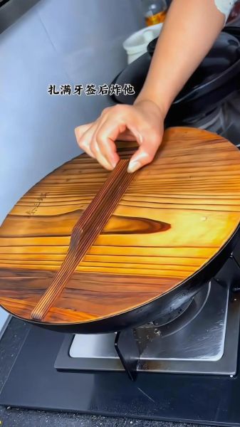 湖南虎皮扣肉怎么做_扣肉蒸多久才软烂-第2张图片-山城妙识