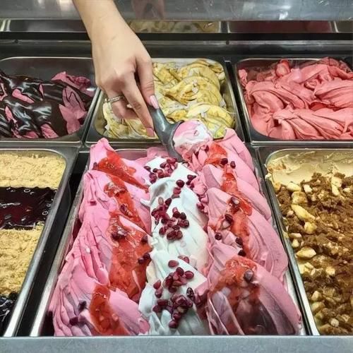 哈根达斯客服电话是多少_哈根达斯客服电话人工服务时间-第2张图片-山城妙识