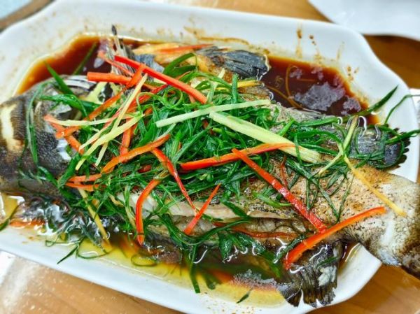 清蒸鱼怎么蒸才嫩_清蒸鱼怎么做才好吃-第3张图片-山城妙识