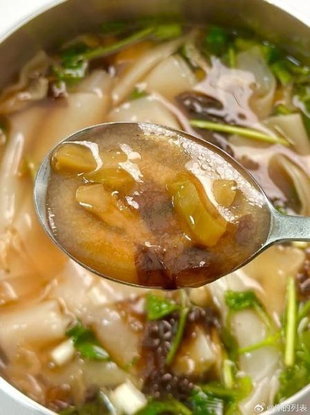 泡菜面片汤怎么做_泡菜面片汤热量高吗-第2张图片-山城妙识