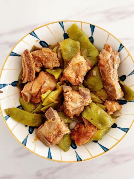 家常排骨炖豆角怎么做_排骨炖豆角最正宗的做法-第2张图片-山城妙识