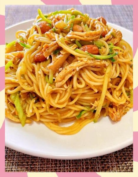 咖喱拌面怎么做_咖喱拌面酱汁比例-第3张图片-山城妙识