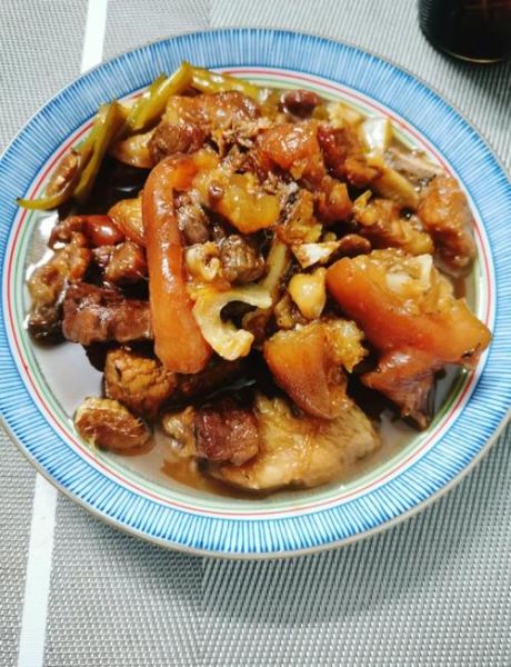 糖醋猪脚怎么做_糖醋猪脚的家常做法-第1张图片-山城妙识