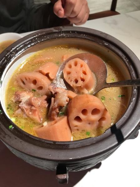 莲藕炖排骨怎么做_莲藕炖排骨最正宗的做法-第3张图片-山城妙识 莲藕炖排骨怎么做_莲藕炖排骨最正宗的做法-第3张图片-山城妙识