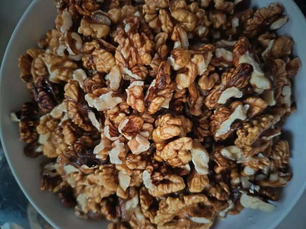 自制椒盐核桃仁怎么做_椒盐核桃仁保存多久-第1张图片-山城妙识