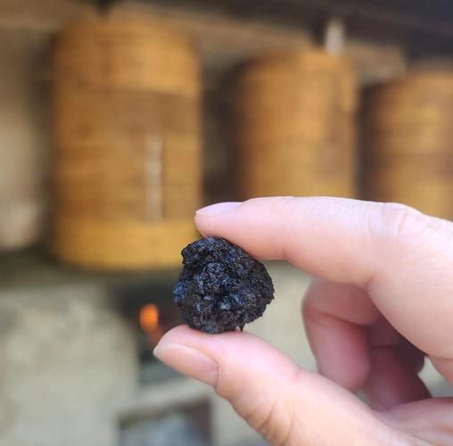 九蒸九晒黑芝麻丸骗局揭秘_如何辨别真假-第2张图片-山城妙识