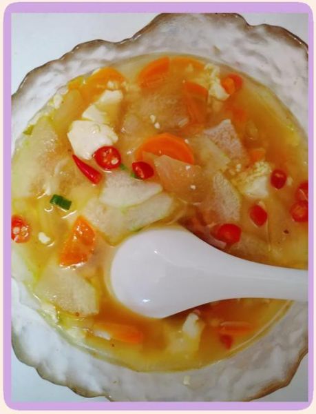冬瓜豆腐汤怎么做_冬瓜豆腐汤减肥吗-第1张图片-山城妙识