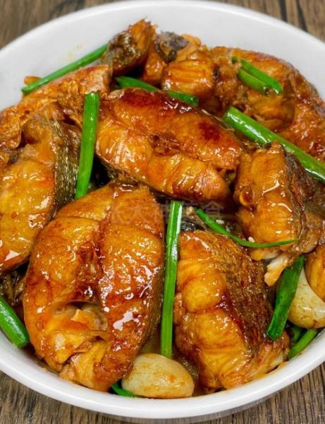 红烧鱼块怎么做_红烧鱼块最简单的家常做法-第2张图片-山城妙识