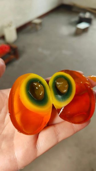 咸蛋怎么做出来的_咸蛋黄流油秘诀-第1张图片-山城妙识