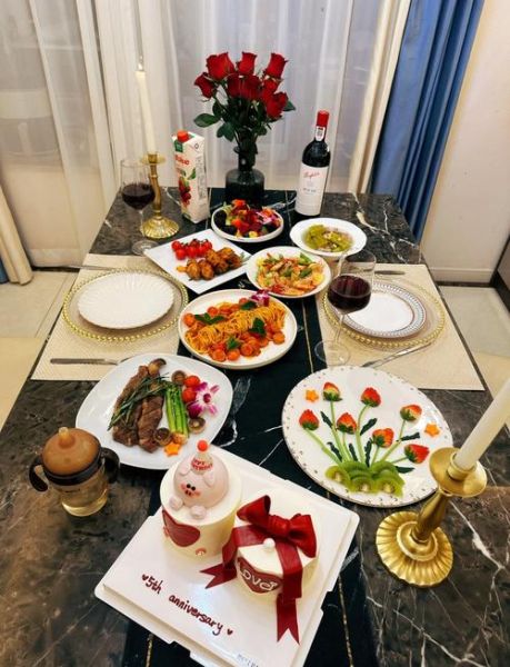 烛光晚餐菜谱窍门_如何在家做出浪漫氛围-第2张图片-山城妙识