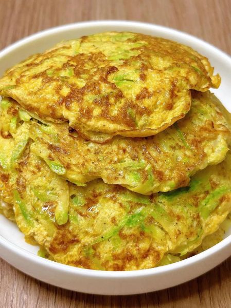 西葫芦饼怎么做好吃又简单_西葫芦饼家常做法-第1张图片-山城妙识 西葫芦饼怎么做好吃又简单_西葫芦饼家常做法-第1张图片-山城妙识