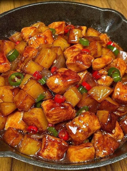 土豆烧肉家常做法视频_新手也能一次成功-第1张图片-山城妙识 土豆烧肉家常做法视频_新手也能一次成功-第1张图片-山城妙识