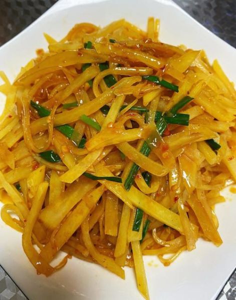 香辣土豆丝怎么炒才脆_香辣土豆丝做法步骤-第1张图片-山城妙识