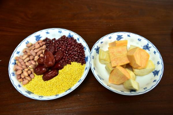 腊八粥的材料有哪些_腊八粥怎么煮才粘稠-第3张图片-山城妙识