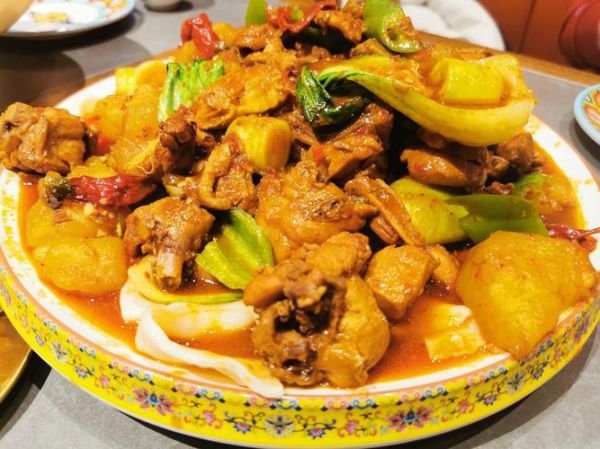 大盘鸡怎么做最正宗_大盘鸡最正宗的做法-第2张图片-山城妙识