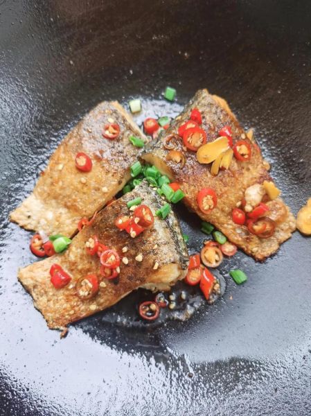 香鱼怎么做好吃_香鱼清蒸还是香煎-第2张图片-山城妙识